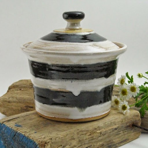 Acorn Pottery: black engobe